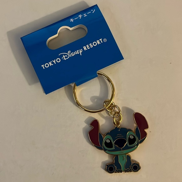 Disney | Accessories | Tokyo Disney Resort Exclusive Stitch Keychain ...